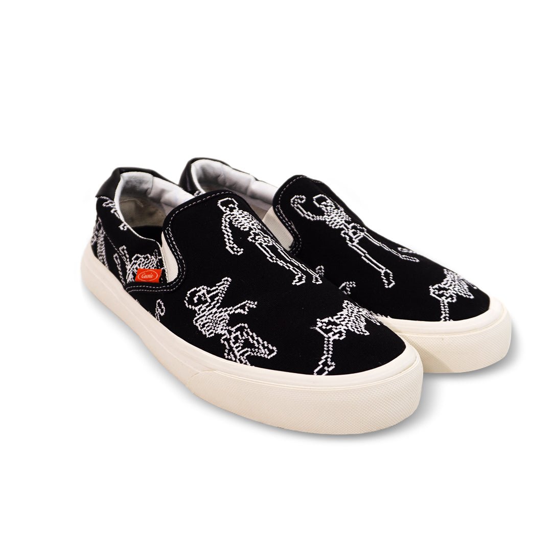 COSMIC X OOMLEO SLIP ON – Cosmic Clothes Official